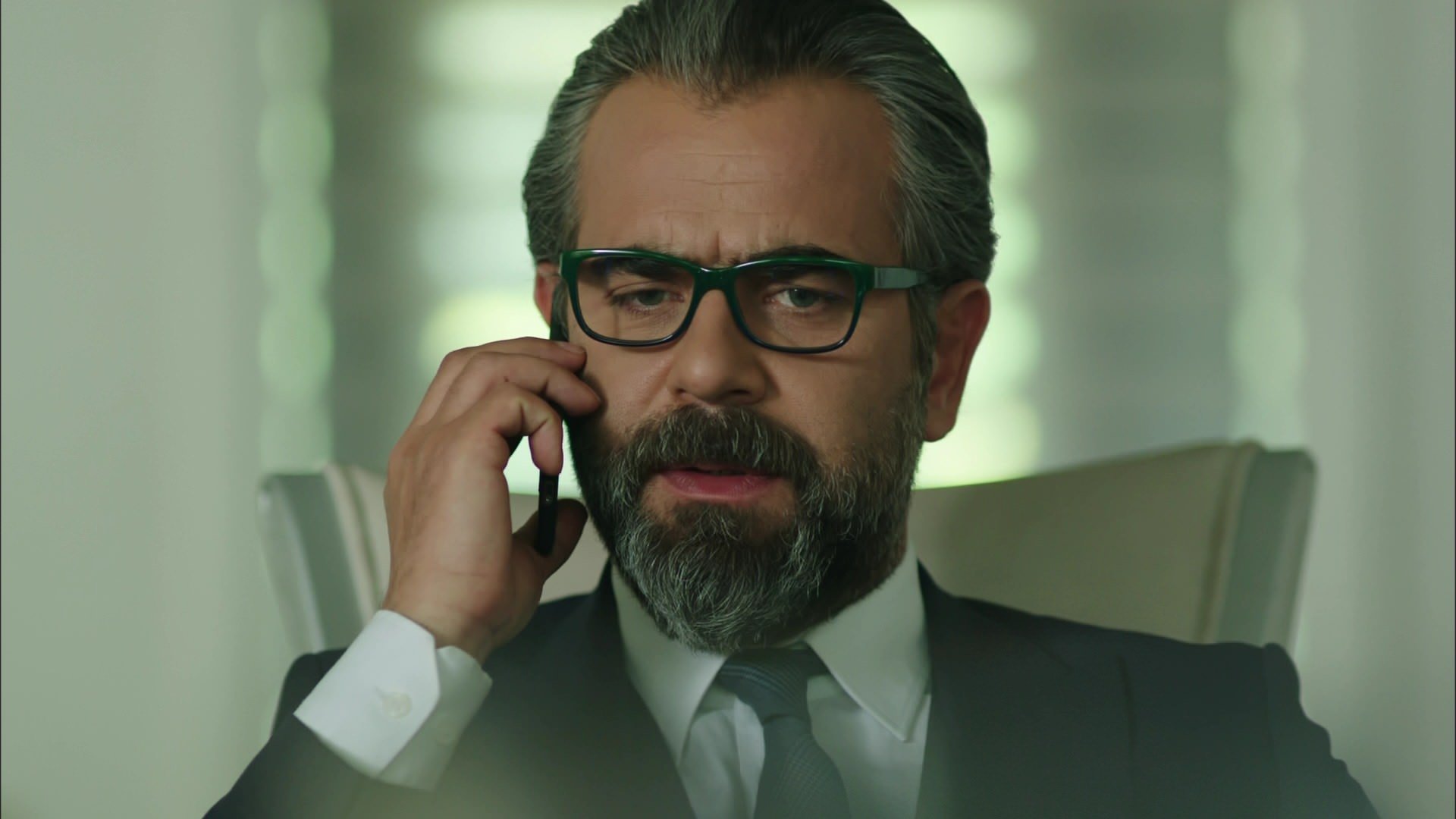 Yeter Dizisi Yekta gözaltına alınıyor