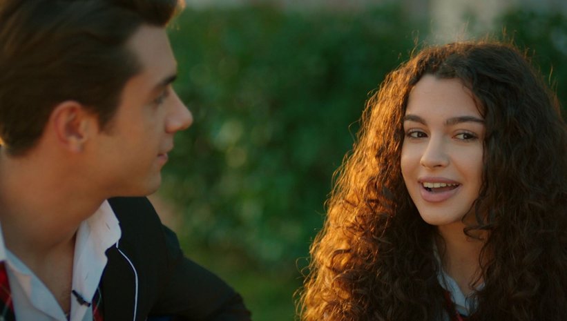 Kardeşlerim - Asiye’den Uslanmıyor Bu şarkı performansı