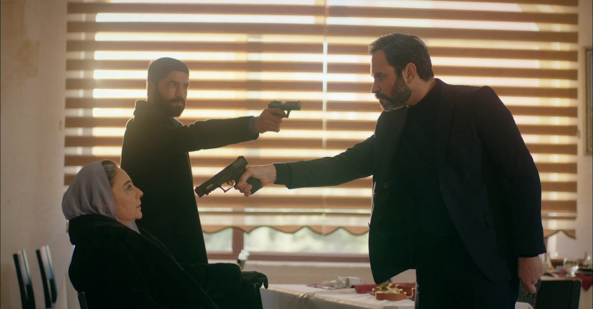 Hercai - Azize ve Cihan karşı karşıya