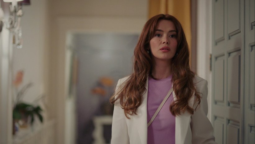 Bir Küçük Gün Işığı - Elif eve geri döndü