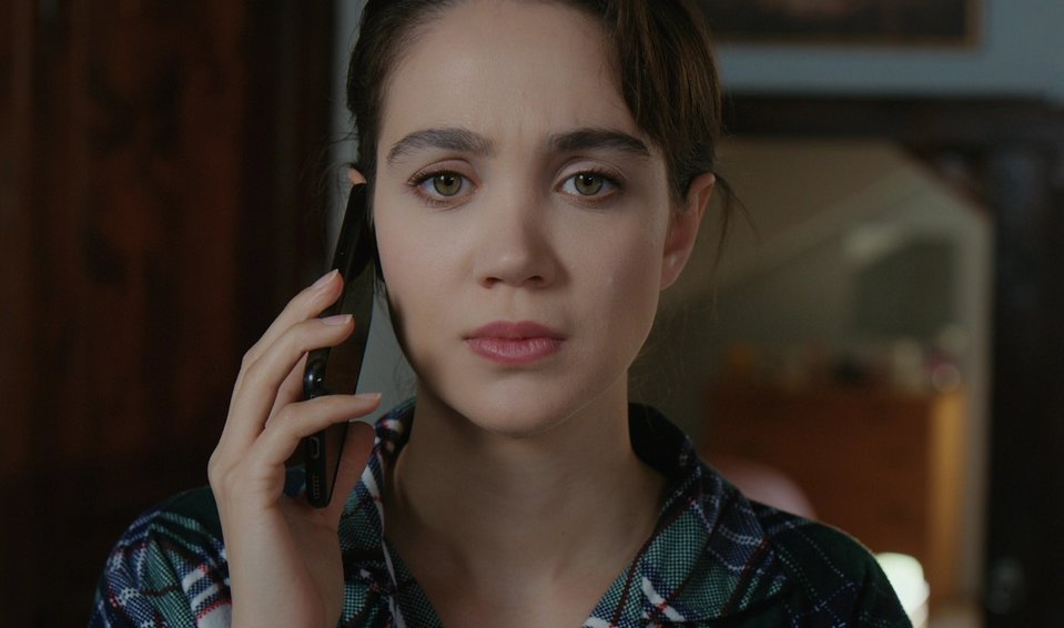 Başım Belada Leyla Azamı Kendisine Aşık Etmeye Kararlı Özel Videosu